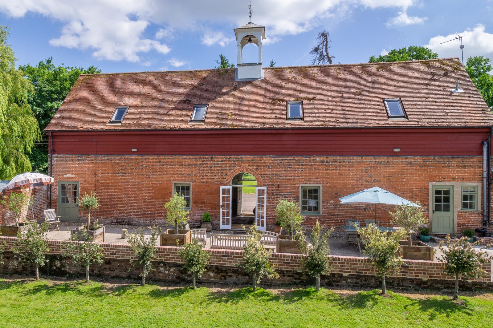 Belchamp Hall Stables